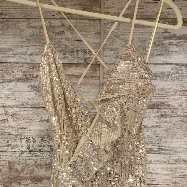 GOLD SPARKLY LONG EVENING GOWN – Savvy Seconds Boutique