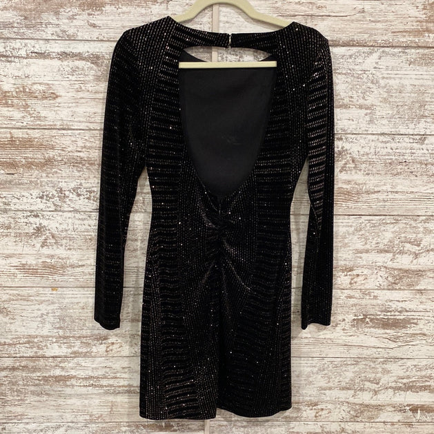 BLACK/GOLD SPARKLY SHORT DRESS – Savvy Seconds Boutique